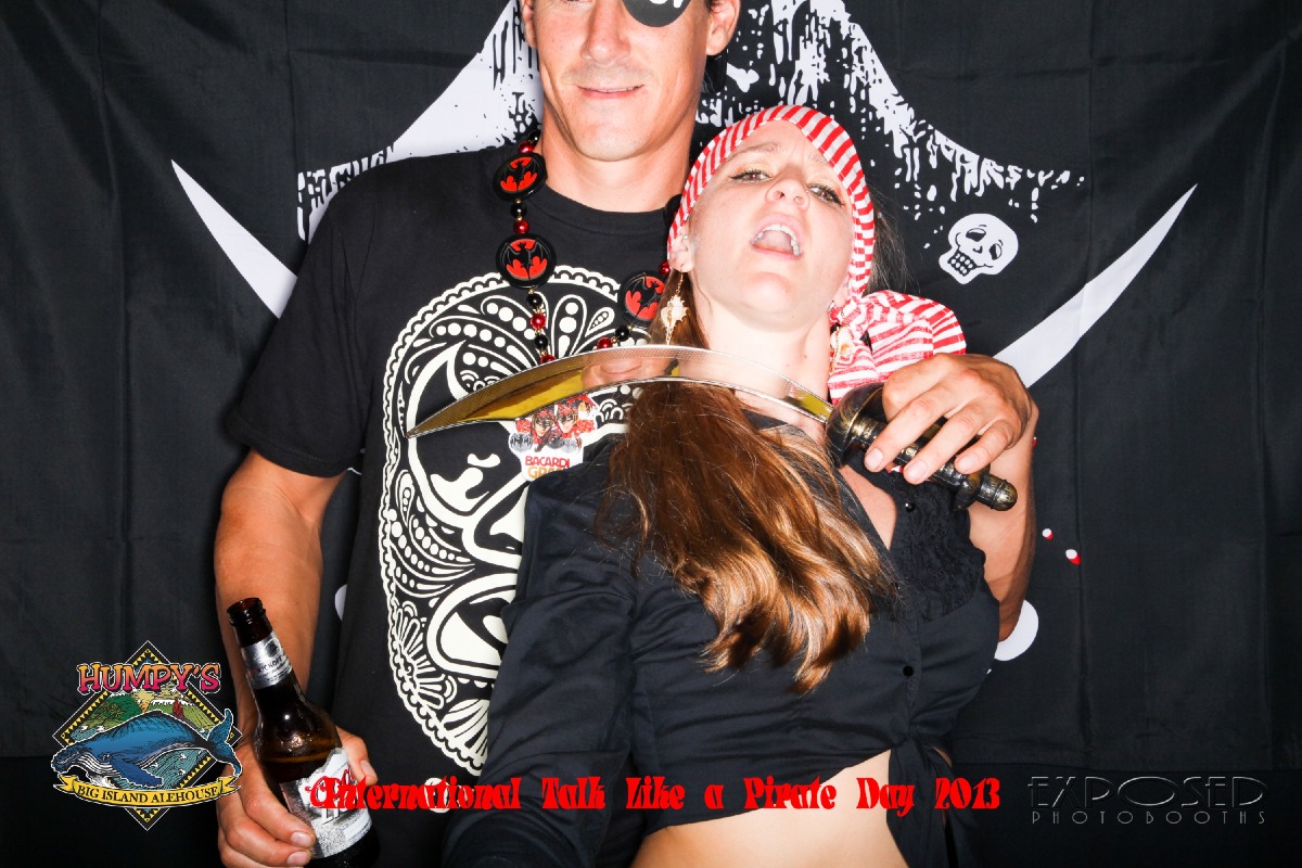 0158_HumpysPirate - Humpys Big Island Alehouse